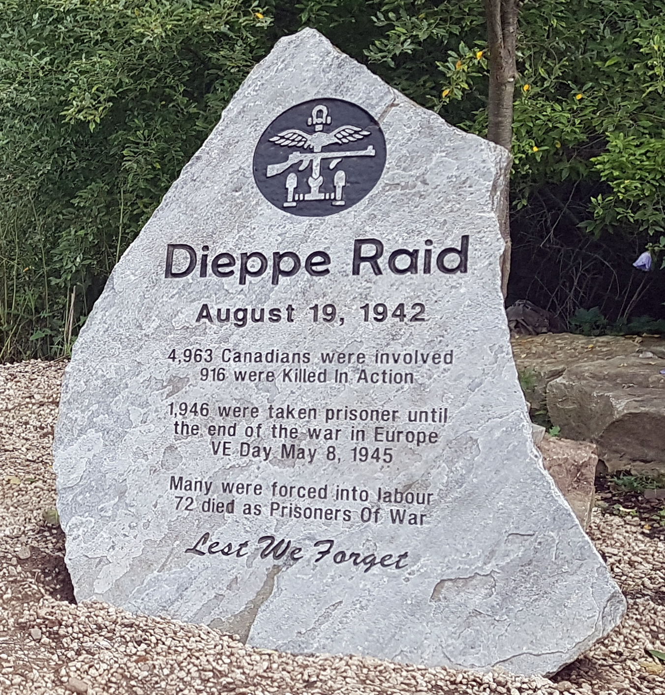 Dieppe Raid Memorial - National Inventory of Canadian Military ...